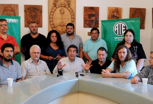 ATE marchó hoy contra los despidos - Nueva Ciudad