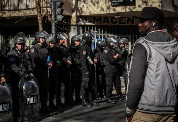 Represión y abusos policiales: una constante en la comunidad de ...