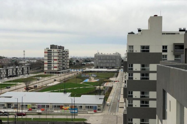 Finalizó la obra del nuevo espacio verde de Parque Patricios - Nueva Ciudad