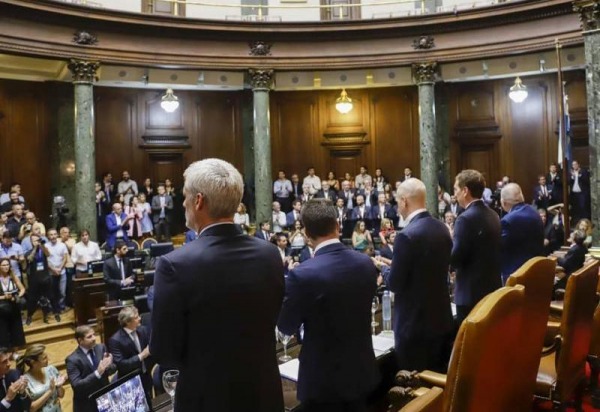 Críticas al discurso ficticio de Larreta en la apertura de sesiones. Y ...