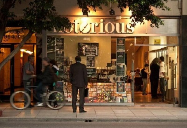 Recoleta: tras casi 23 años, cierra el emblemático Notorious Bar ...